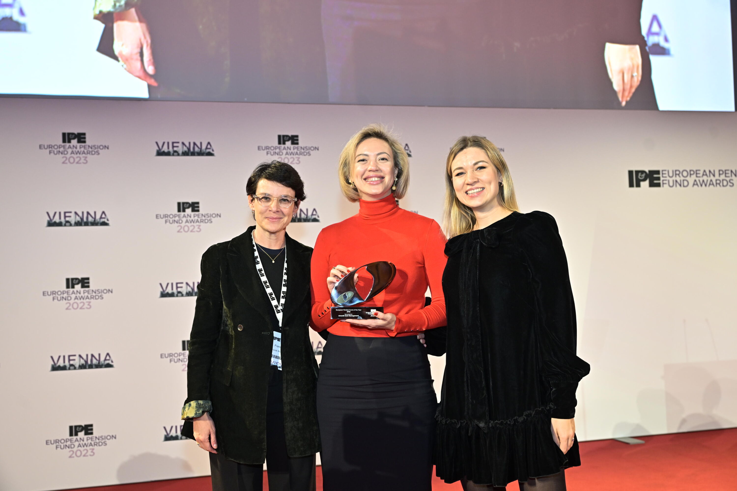 APG wins IPE awards | APG