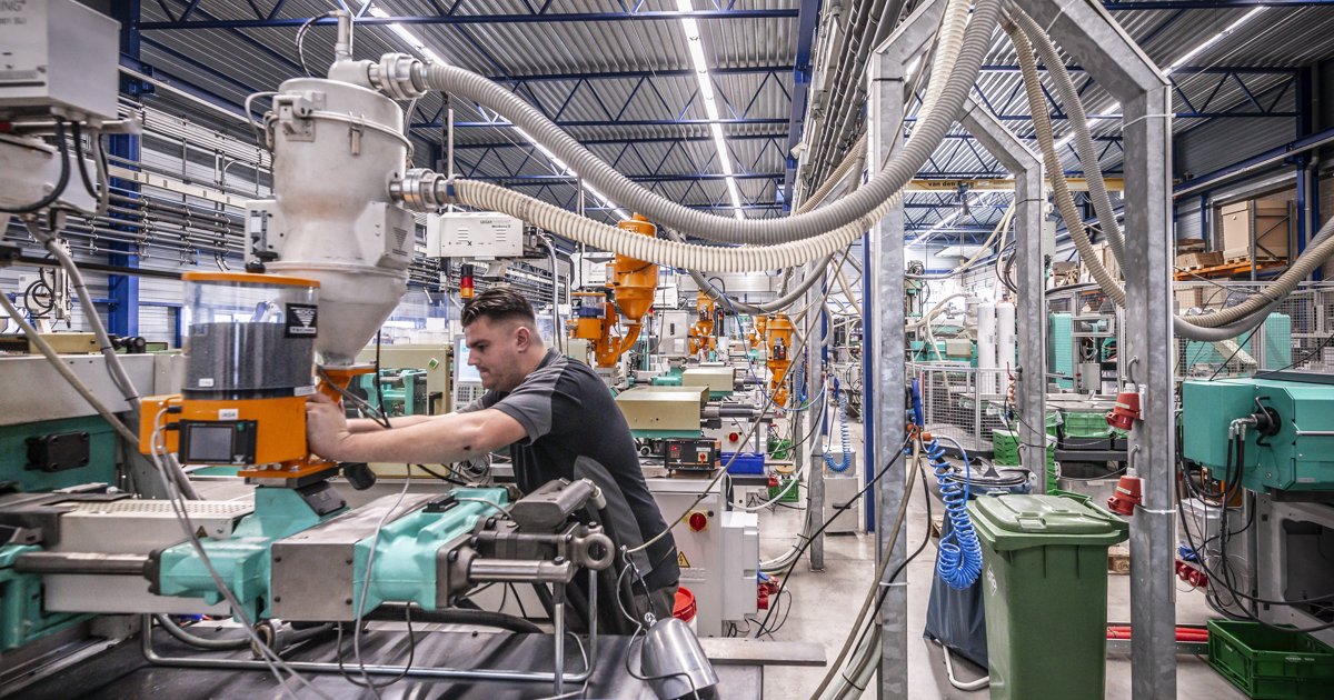 Isn’t the Dutch economy too dependent on industry? | APG